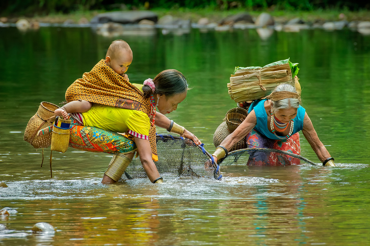 Sungkung Dayak Tribe - Adventure, Culture, Photography Trip